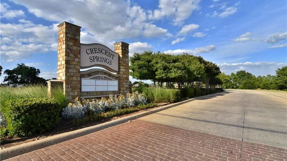 Contact Us – Crescent Springs Ranch